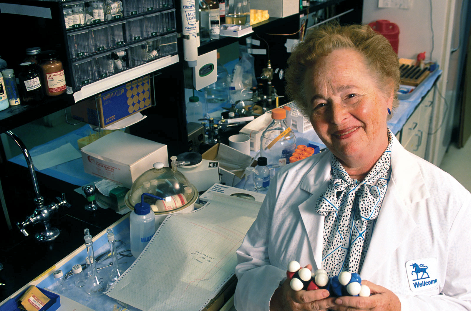 Gertrude B. Elion, M.Sc. | Academy of Achievement