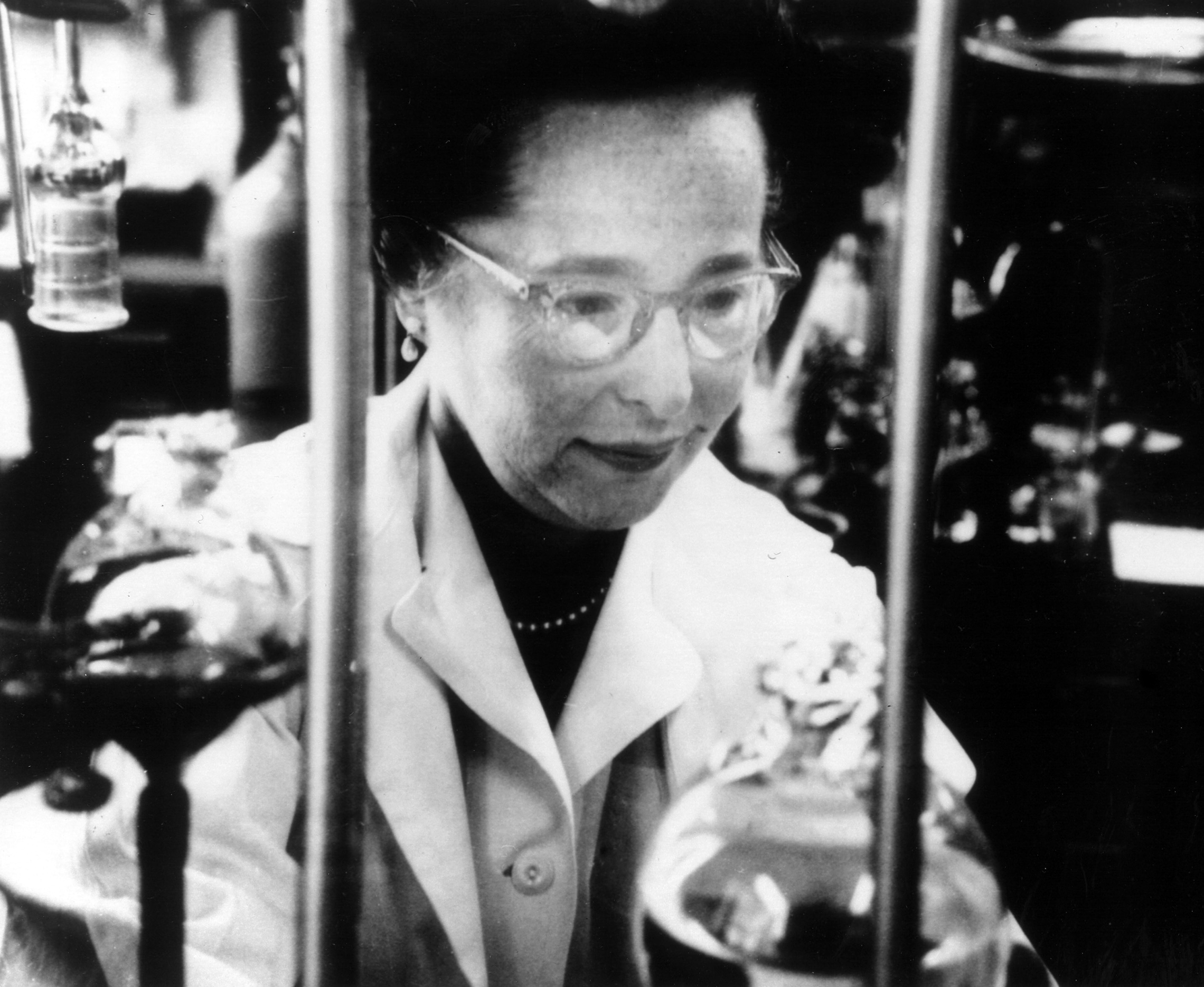 Gertrude B. Elion, M.Sc. | Academy of Achievement